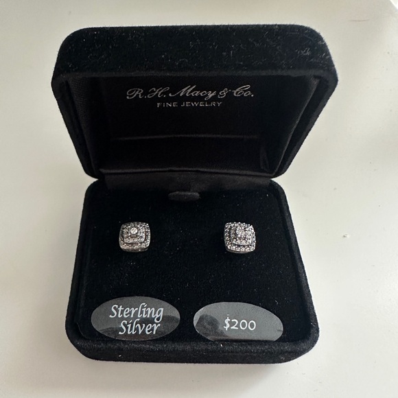 R.H. Macy & Co | Jewelry | Rh Macy Co Diamond Stud Earrings | Poshmark